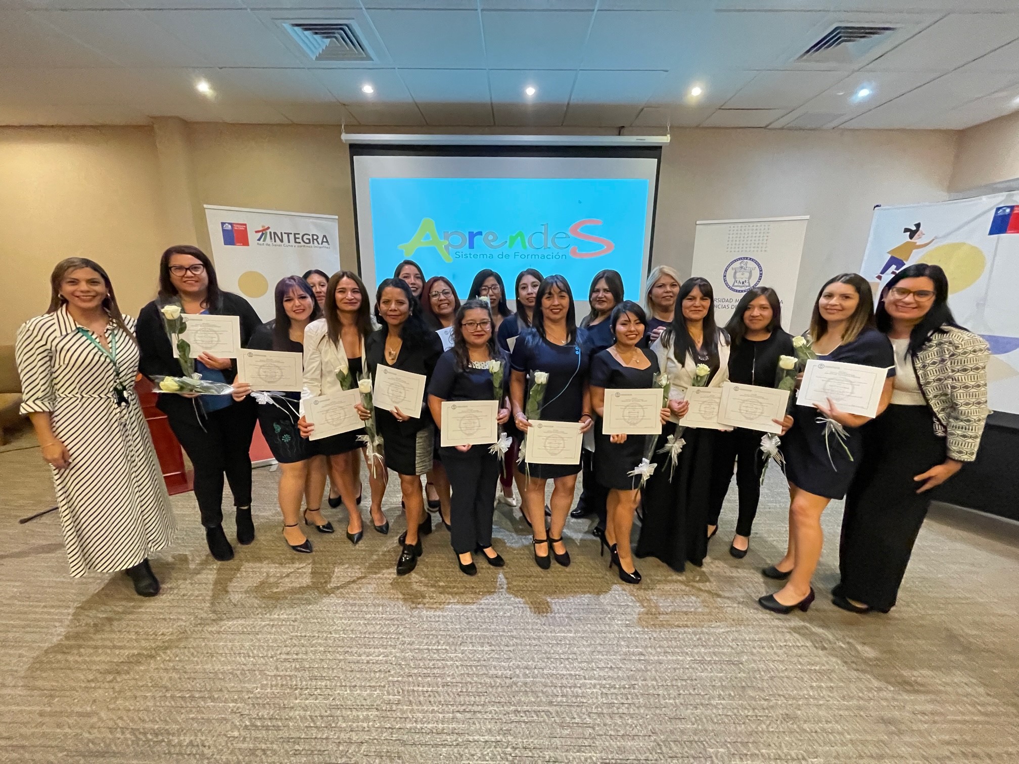20 Trabajadoras de Fundación Integra se titularon como técnicos en educación parvularia ...